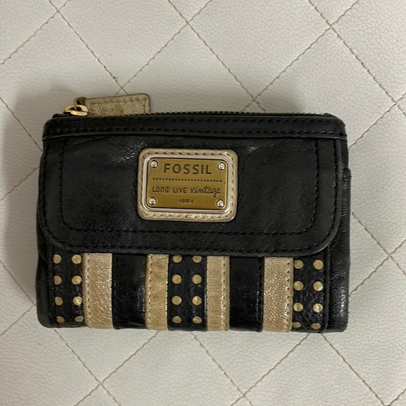 Fossil | Bags | Vintage Gold Black Fossil Wallet | Poshmark